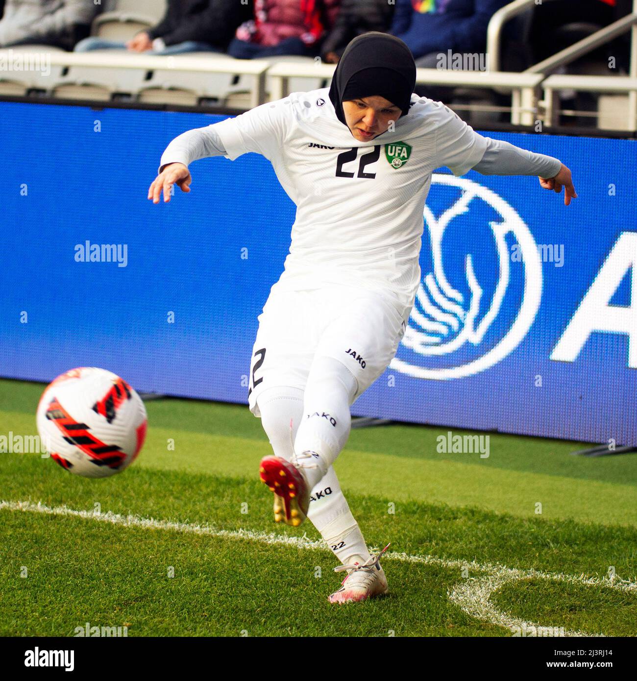 Uzbekistan national football team hi-res stock photography and images ...