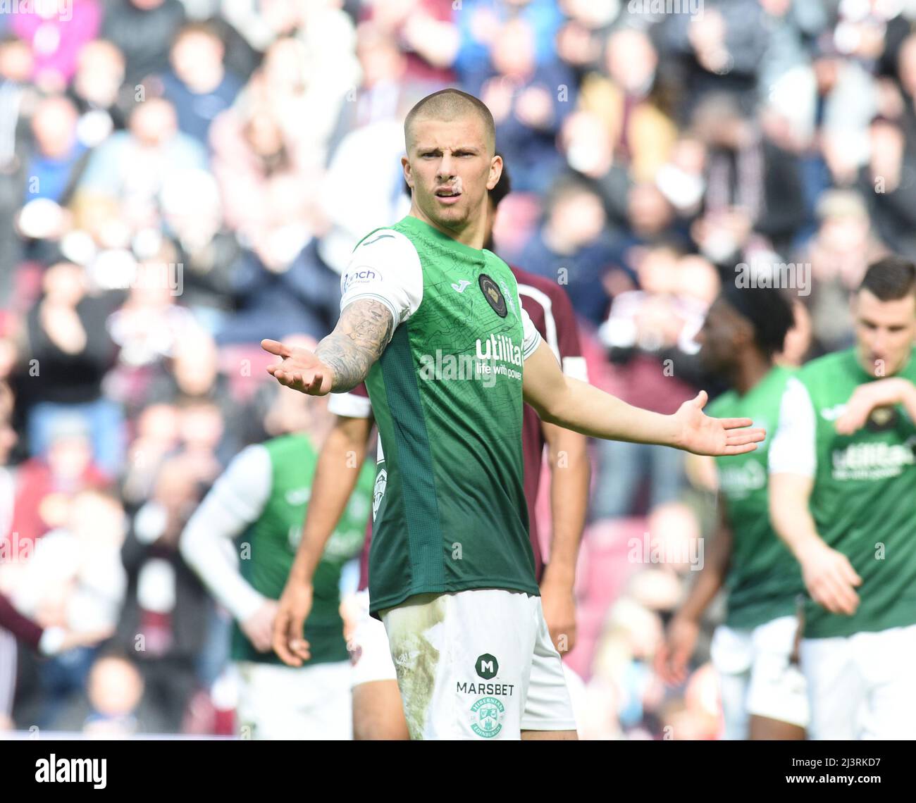 Tynecastle park edinburgh scotland uk hearts vs hibernian cinch hi-res ...