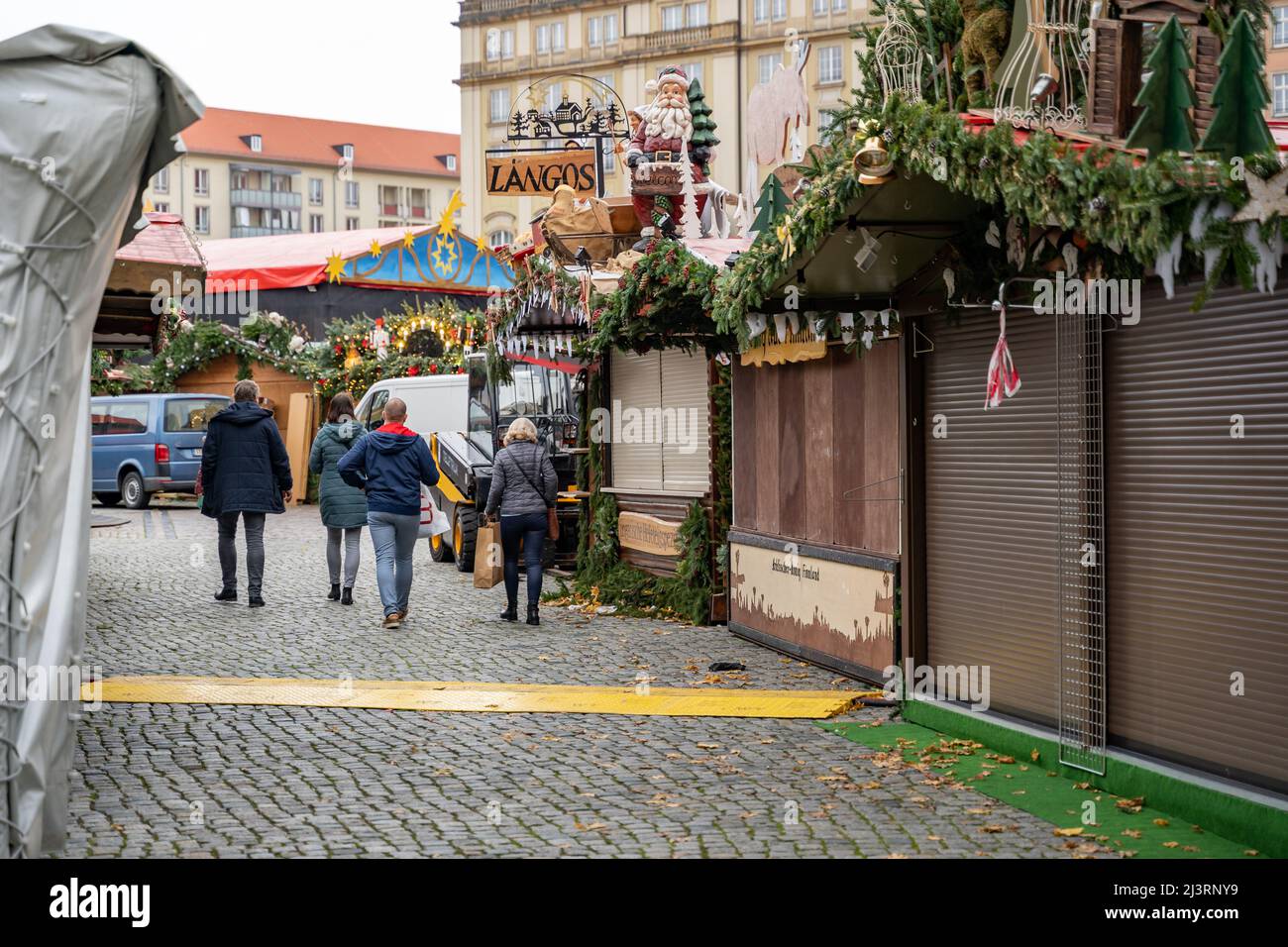 Dresdner Striezelmarkt with small wooden houses at the famous Christmas ...