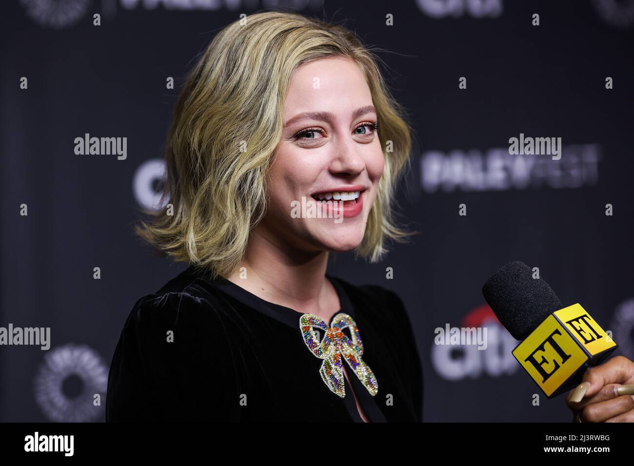 Entertainment Tonight Logo 2022