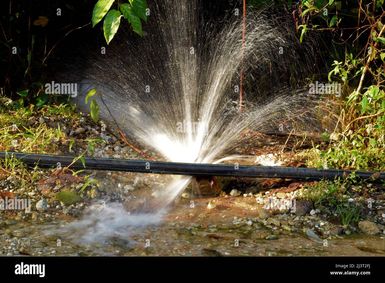 Pipe patching hi-res stock photography and images - Alamy