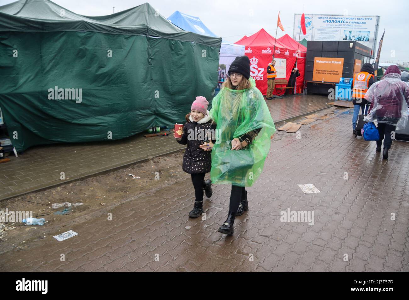 Medyka, Poland. 8th Apr, 2022. Ukrainians Refugees fleeing Putin's ...