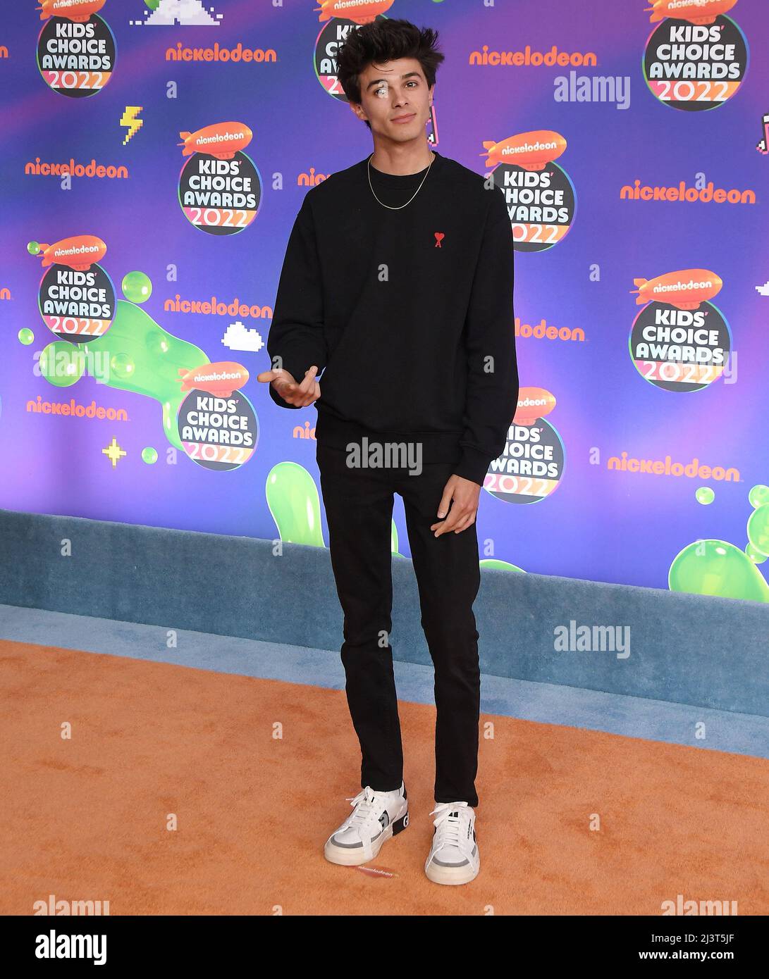 Sleachta Brent Rivera