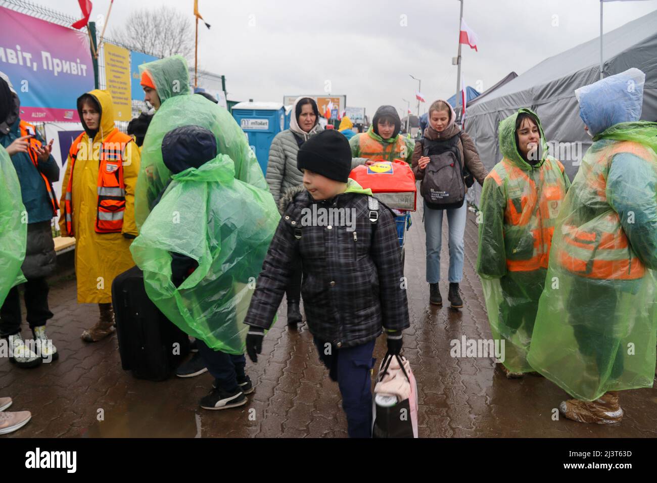 Medyka, Poland. 8th Apr, 2022. Ukrainians Refugees fleeing Putin's ...