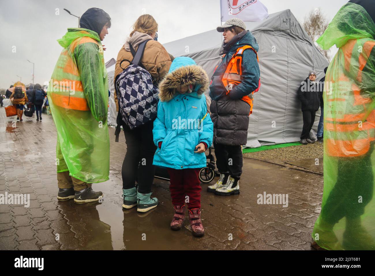 Medyka, Poland. 8th Apr, 2022. Ukrainians Refugees fleeing Putin's ...
