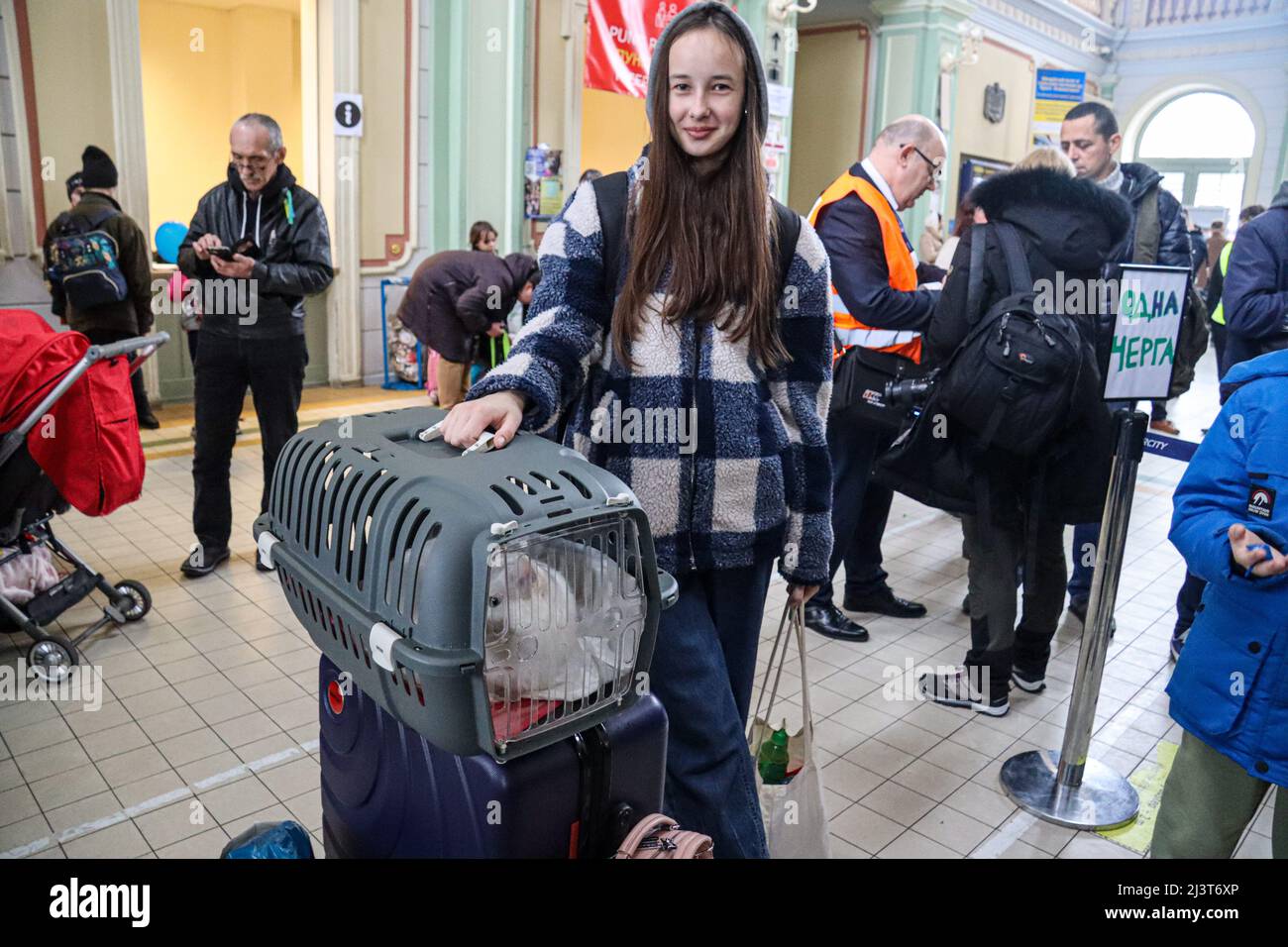 Information points for refugees hi-res stock photography and images - Alamy