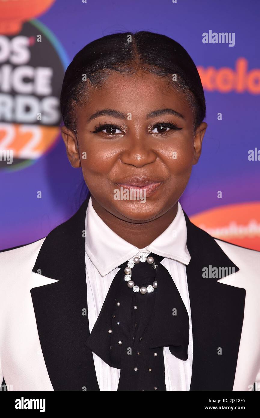 Santa Monica, Ca. 9th Apr, 2022. Celina Smith at the 2022 Nickelodeon ...