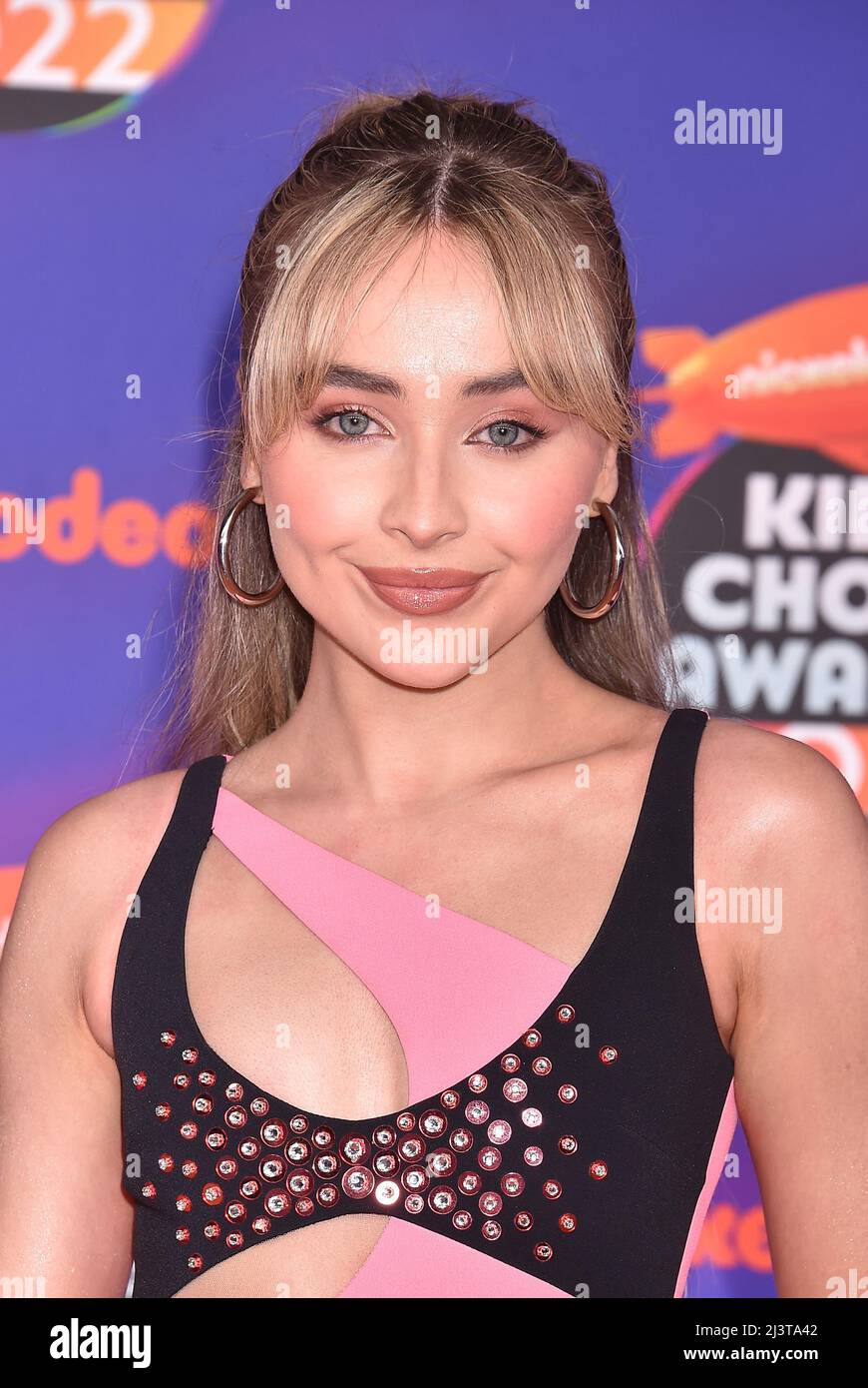 Santa Monica, Ca. 9th Apr, 2022. Sabrina Carpenter at the 2022 ...