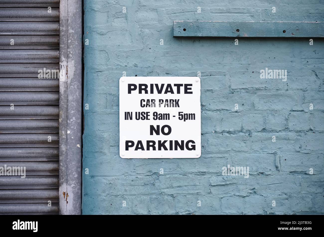Parking restriction sign at private property car park Stock Photo - Alamy