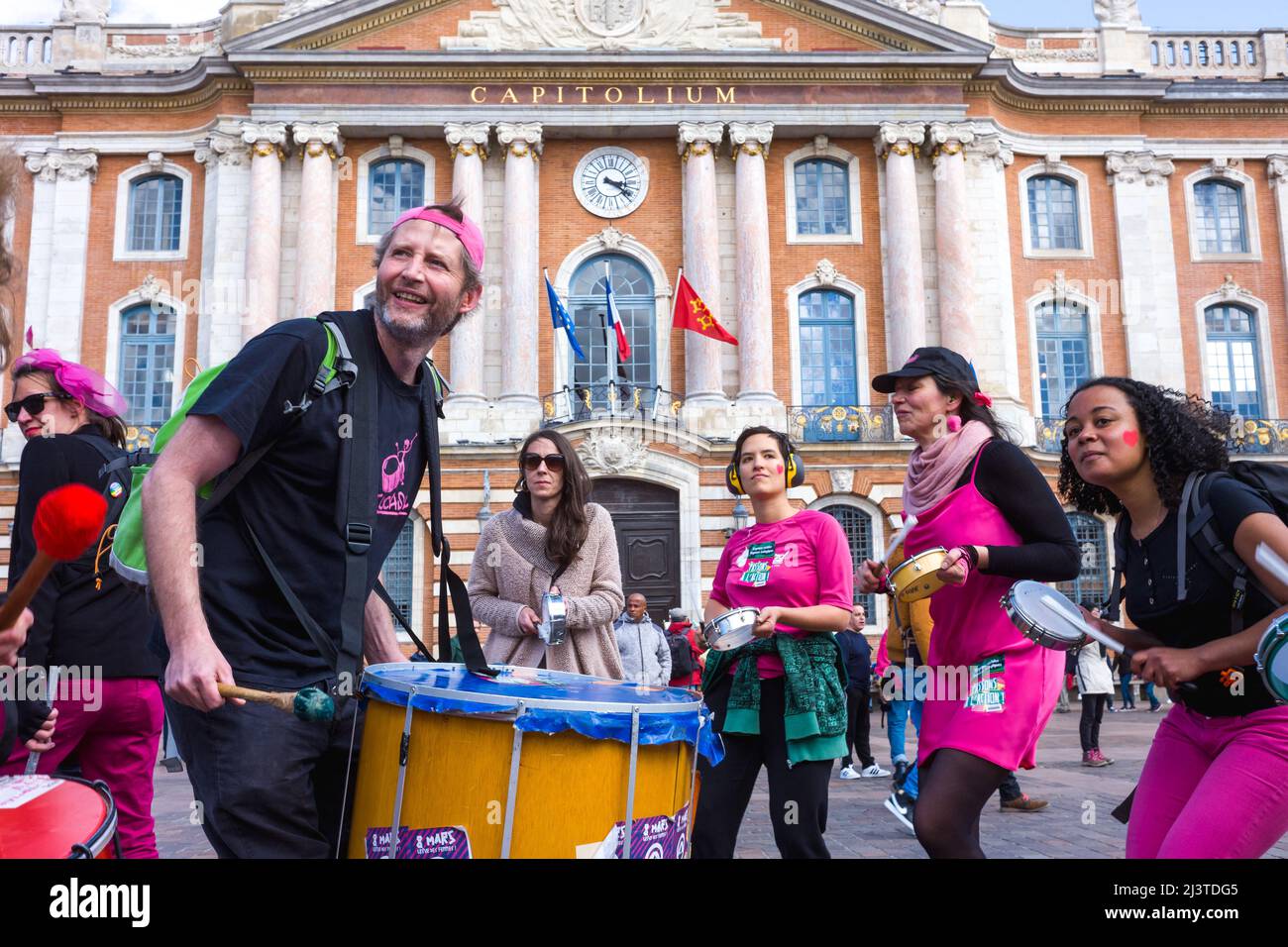 The march for the future arrives at the Capitol square in music to the ...