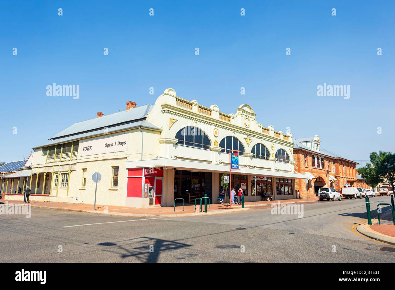 Iga store hi-res stock photography and images - Alamy