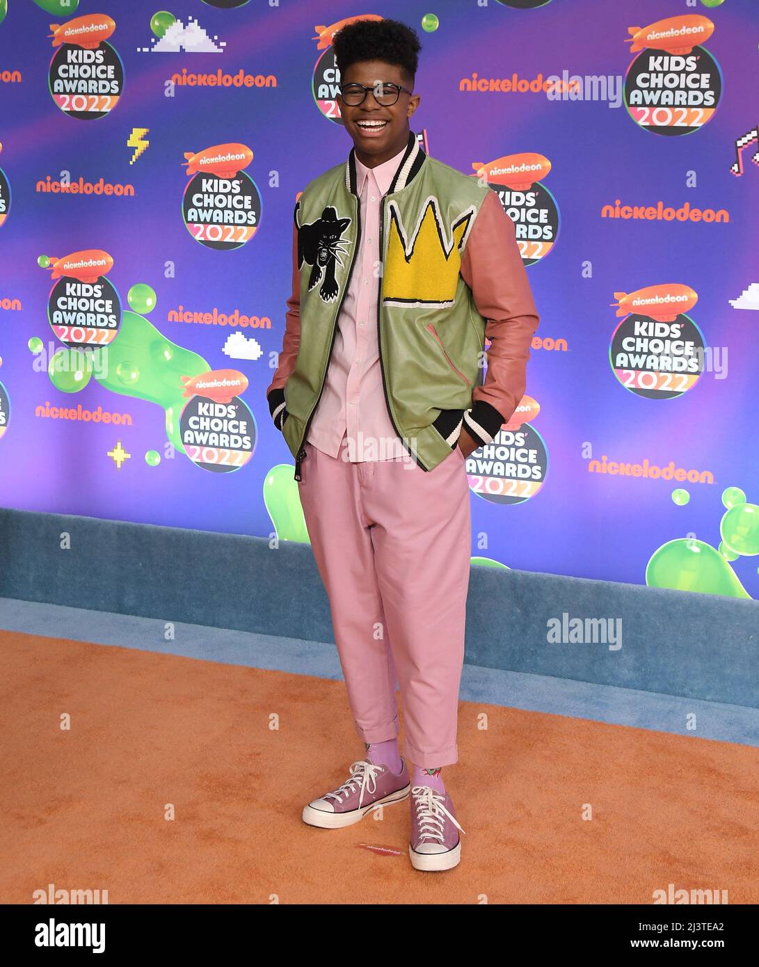 Isaiah Crews arrives at the 2022 Nickelodeon Kid's Choice Awards held ...