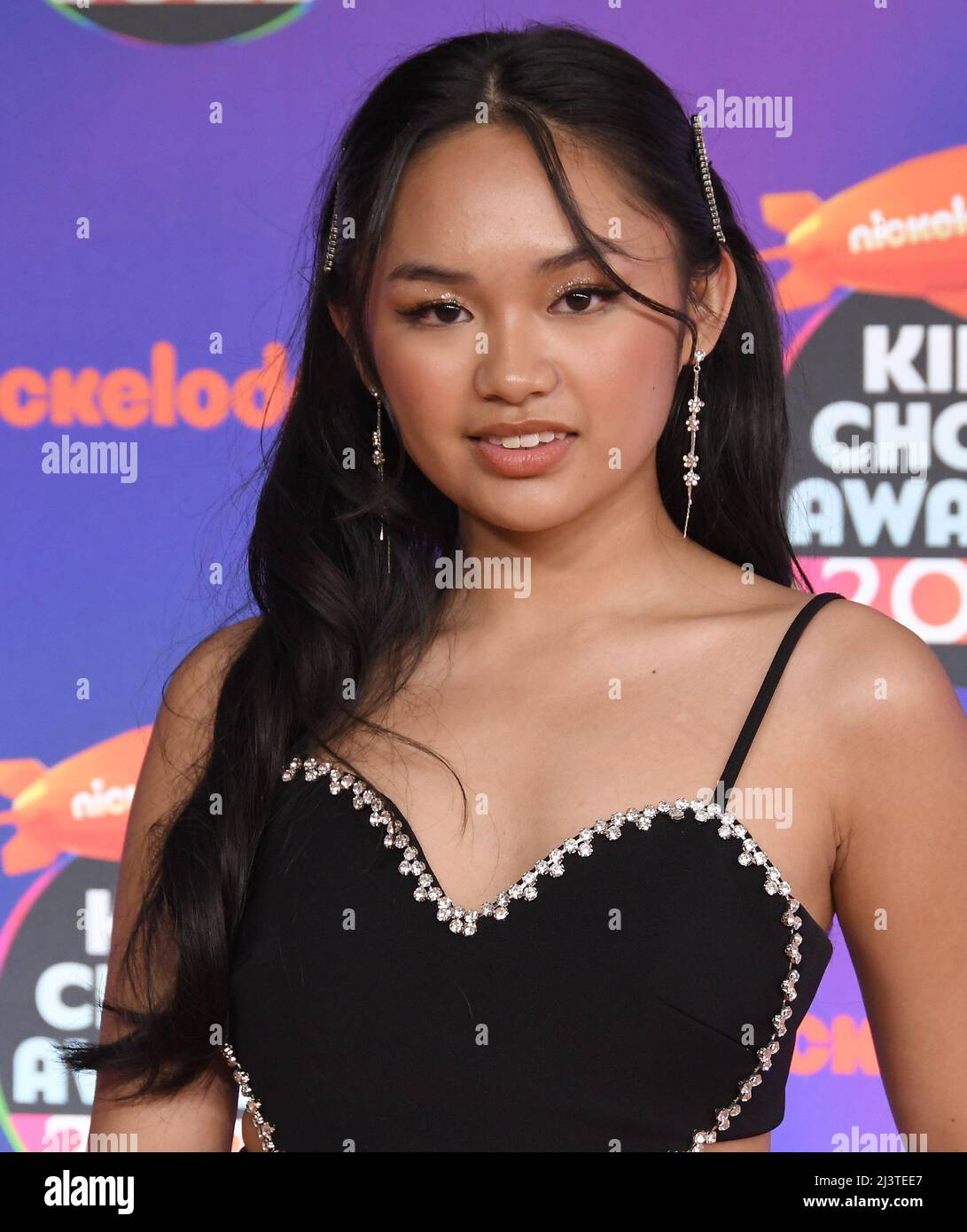 Nayah Damasen arrives at the 2022 Nickelodeon Kid's Choice Awards held ...