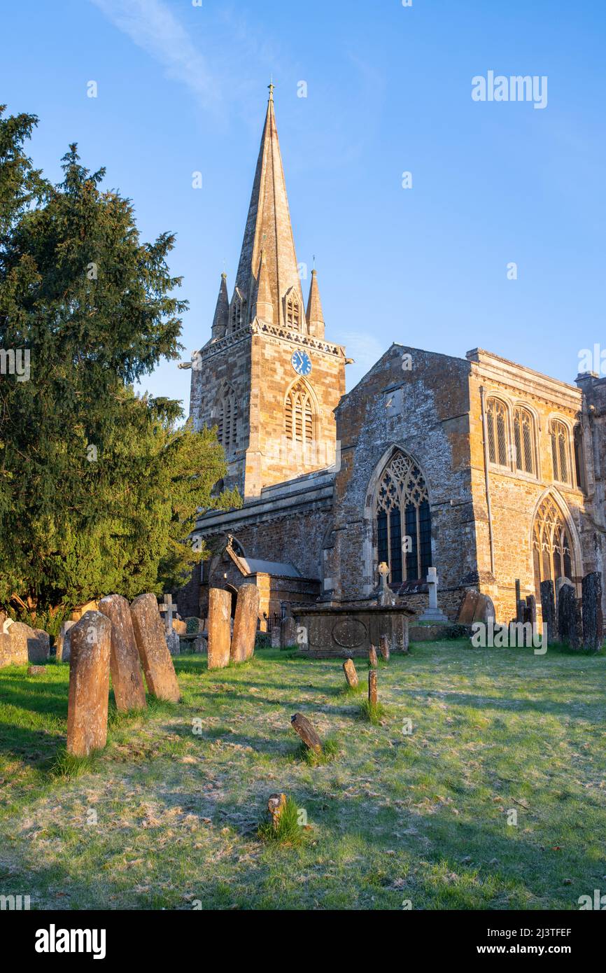 St Mary's church at sunrise in the spring frost. Adderbury, Oxfordshire ...