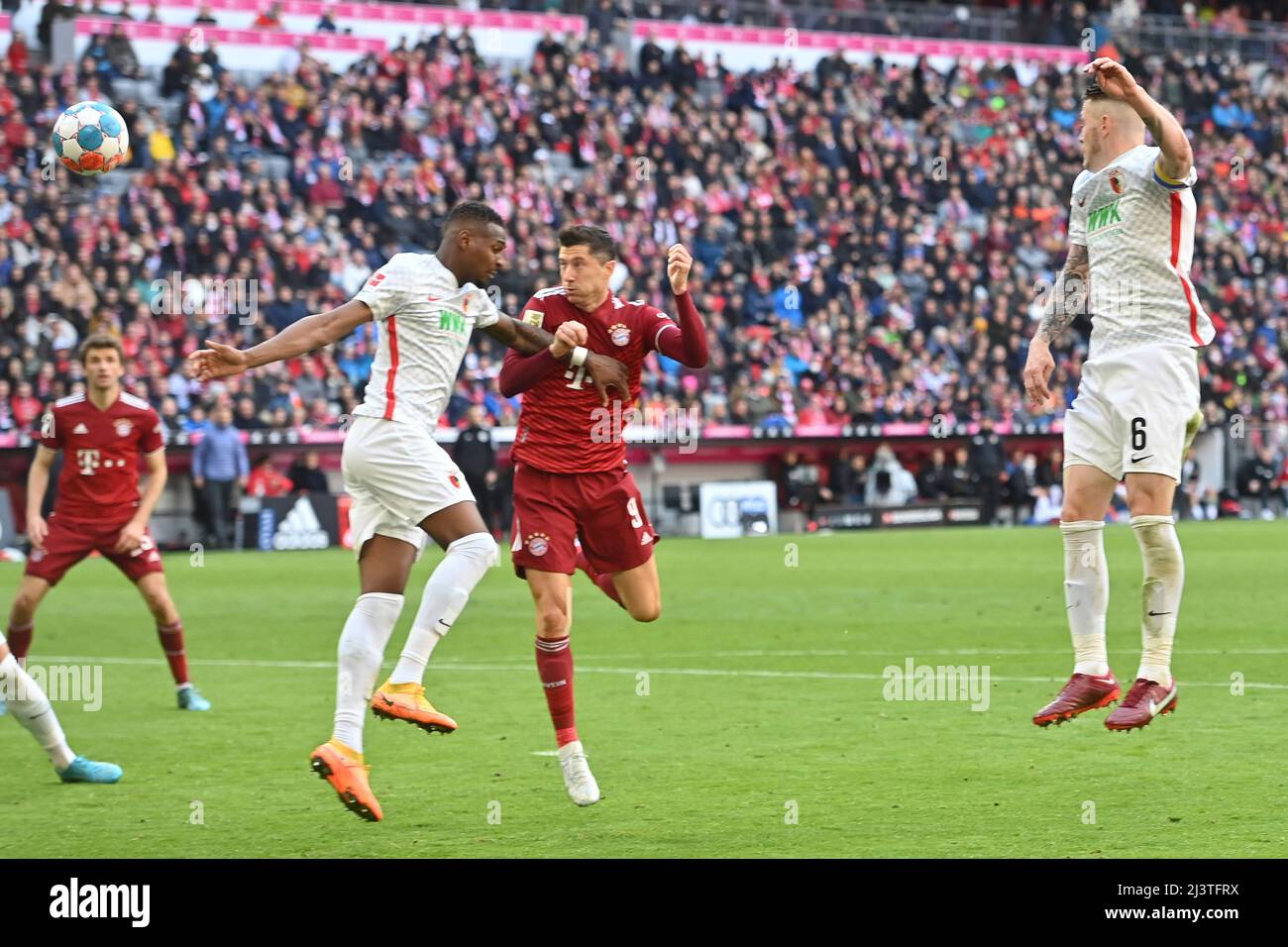 Handball Reece OXFORD (li, FC Augsburg) in action, duels versus Robert ...