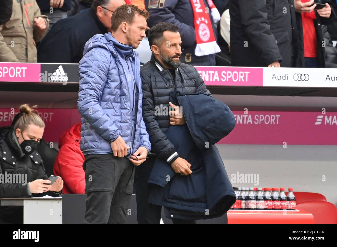 From left: coach Julian NAGELSMANN (FC Bayern Munich) with Hasan ...