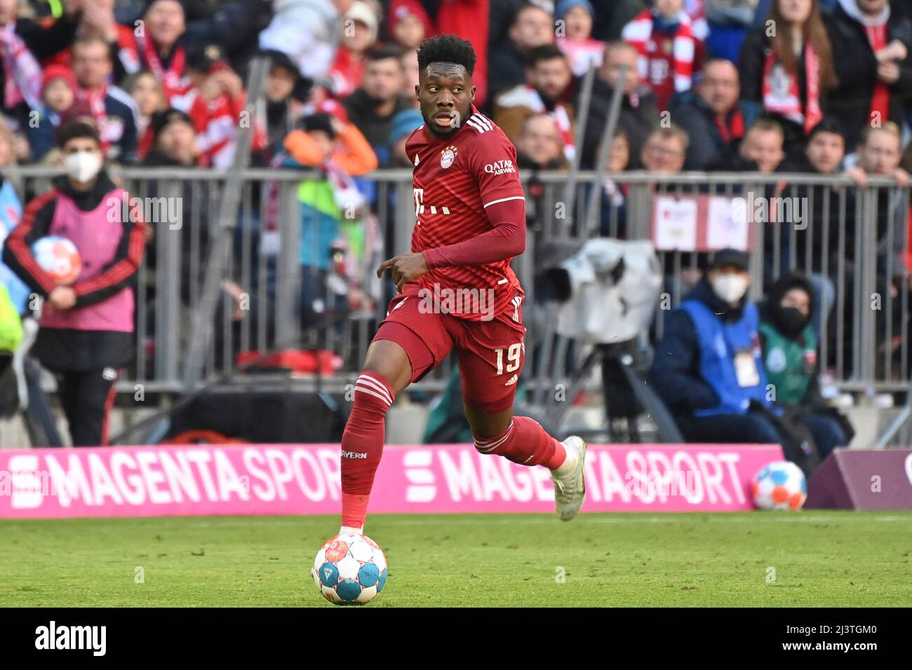 Alphonso DAVIES (FC Bayern Munich), action, single action, single image ...