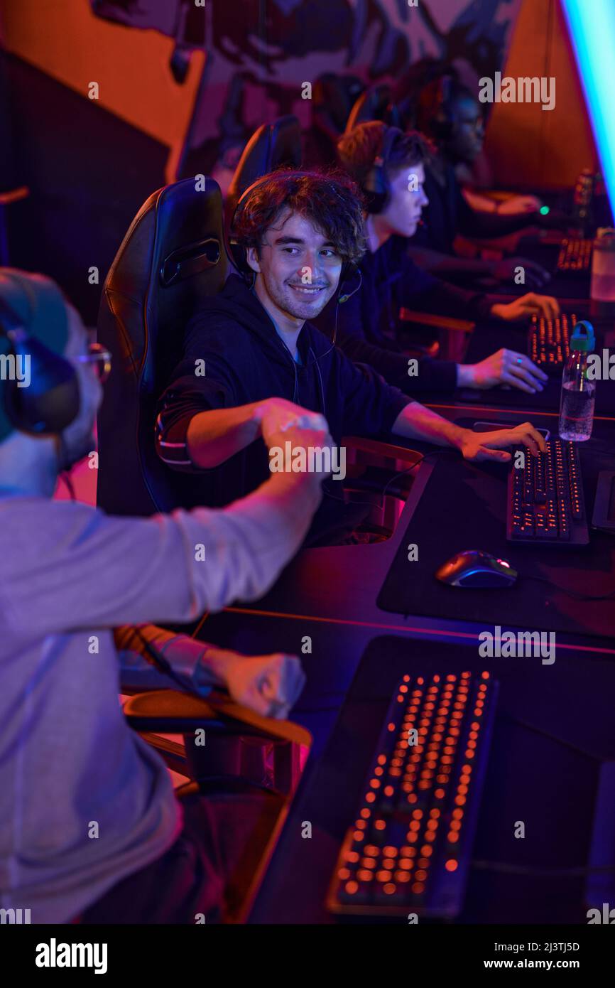 Video game making team hi-res stock photography and images - Alamy