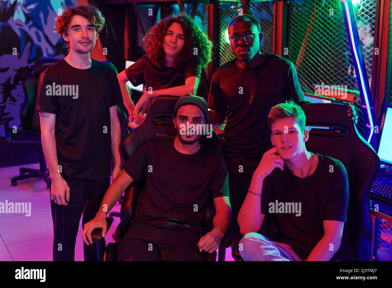 Computer club hi-res stock photography and images - Alamy