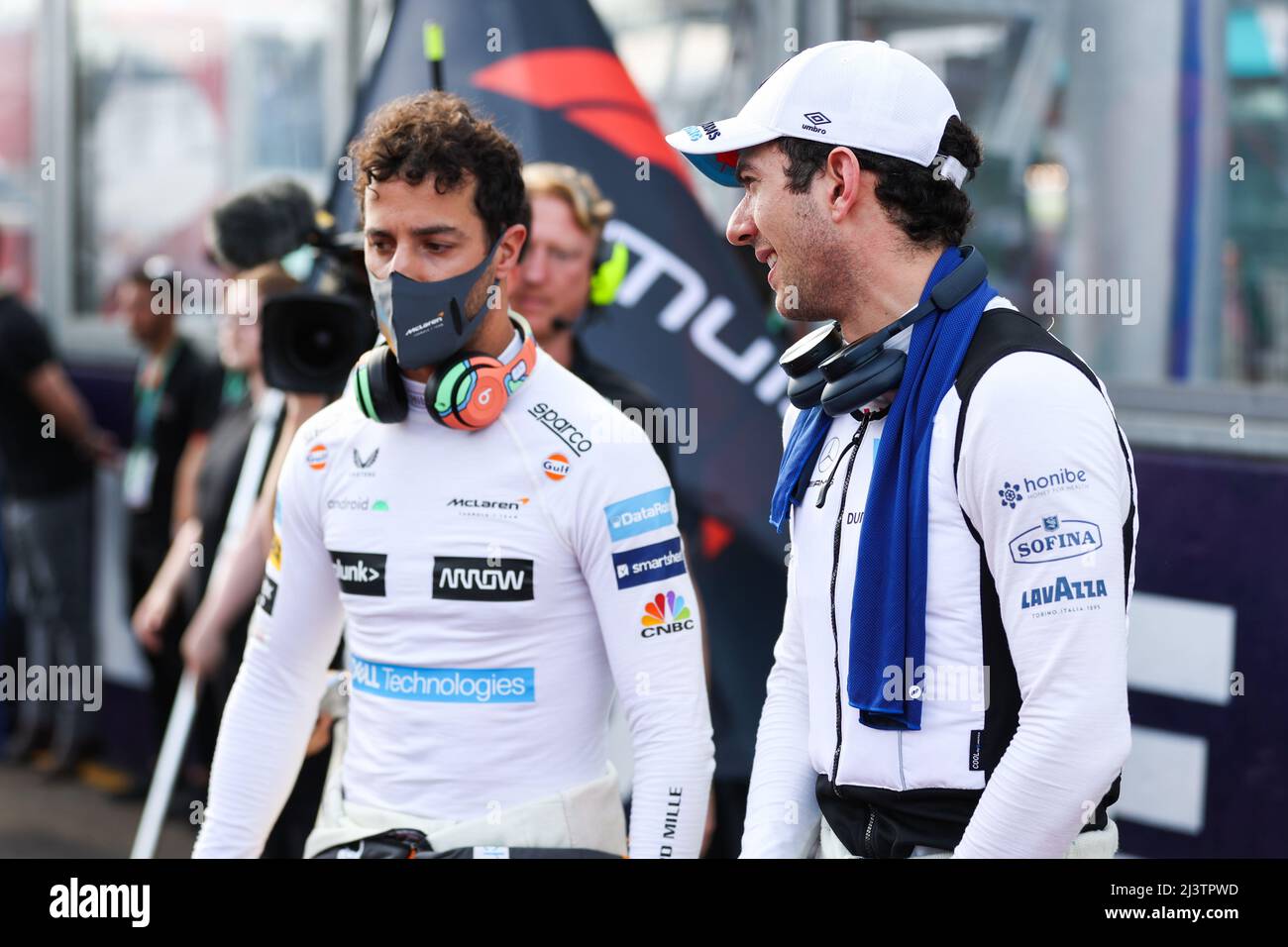 LATIFI Nicholas (can), Williams Racing FW44, RICCIARDO Daniel (aus ...