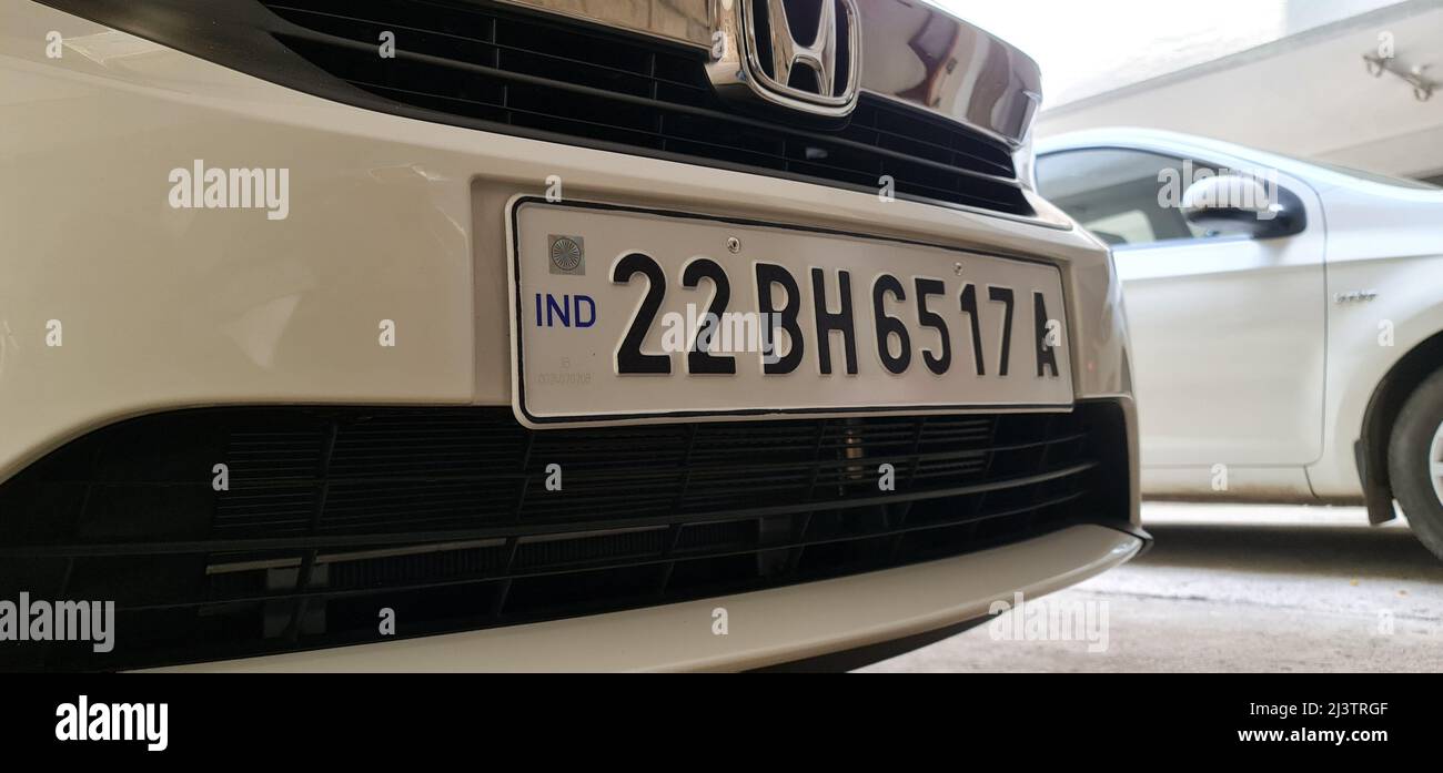 Vehicle registration plates of india hi-res stock photography and ...