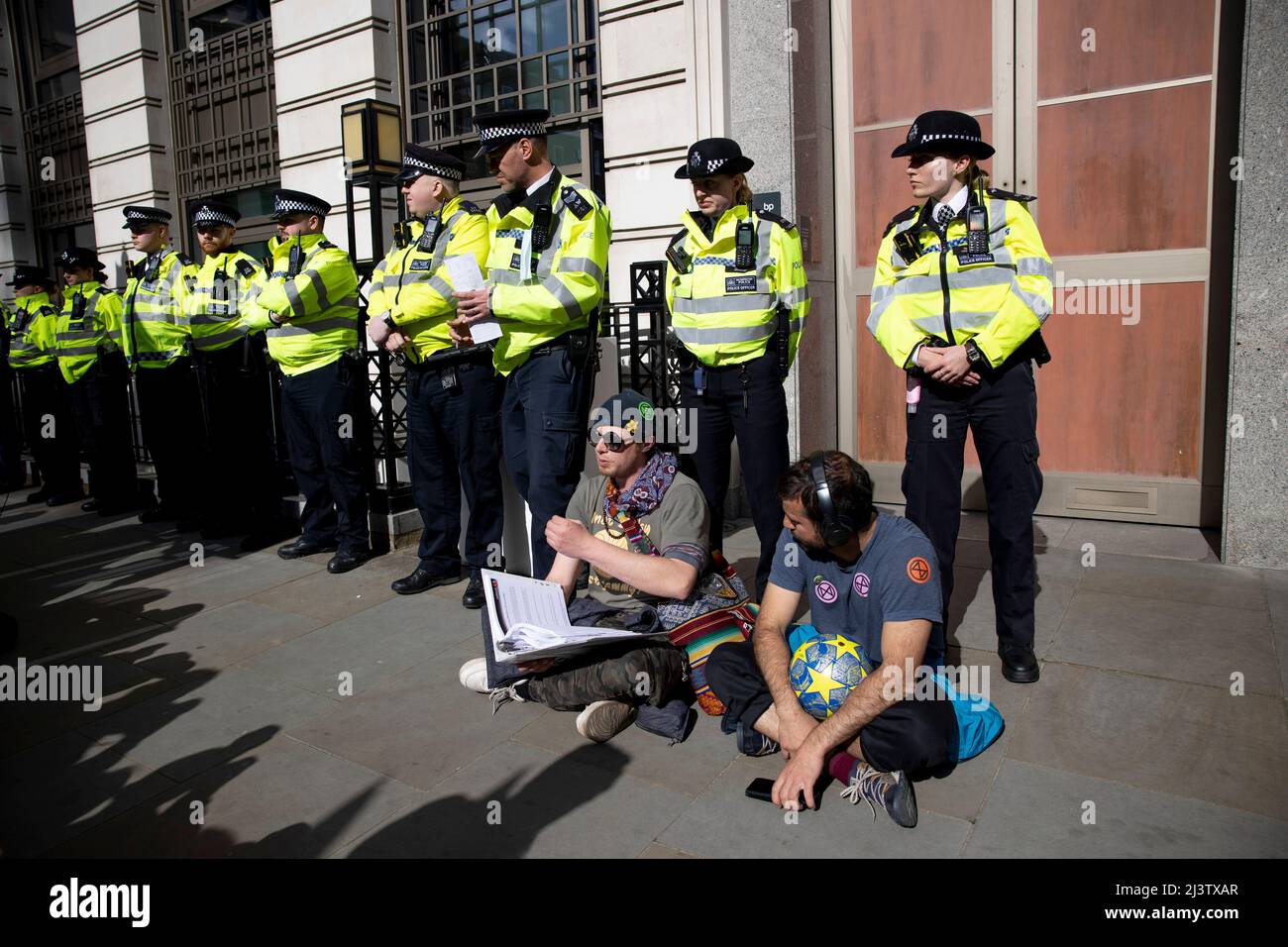 Bp headquarter hi-res stock photography and images - Alamy