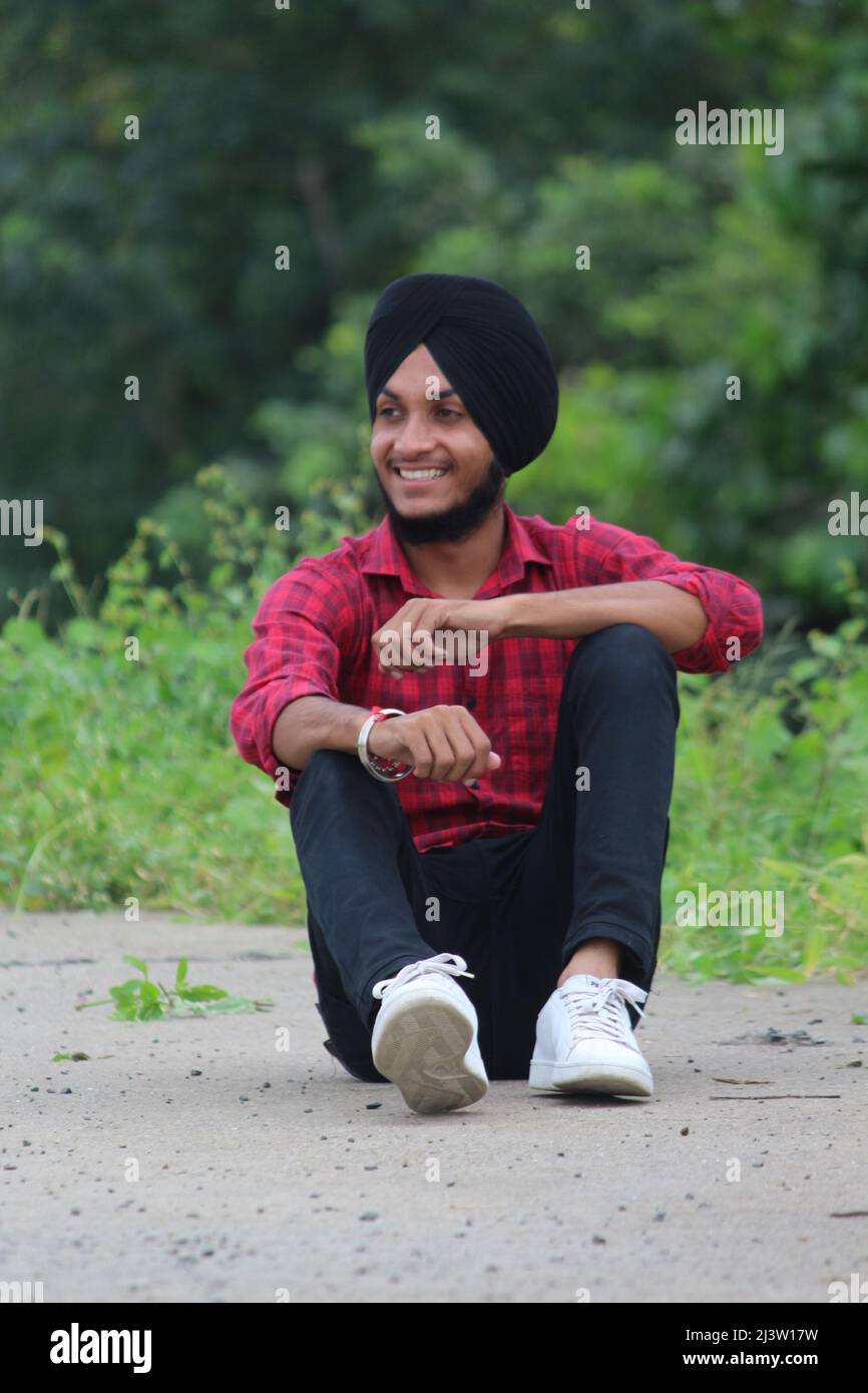 portrait of Young happy Indian sikh handsome man with smile, Mumbai ...