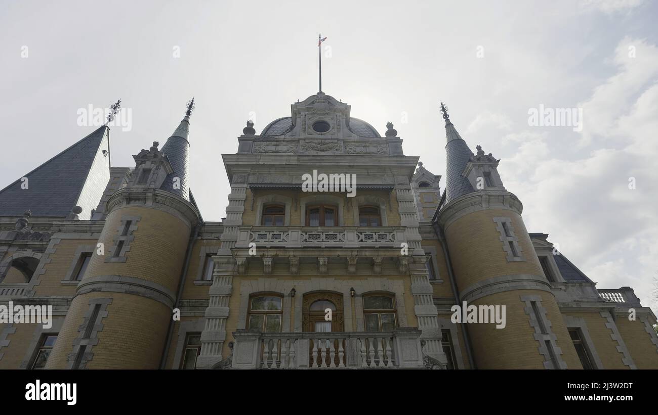Massandra palace yalta crimea ukraine hi-res stock photography and ...