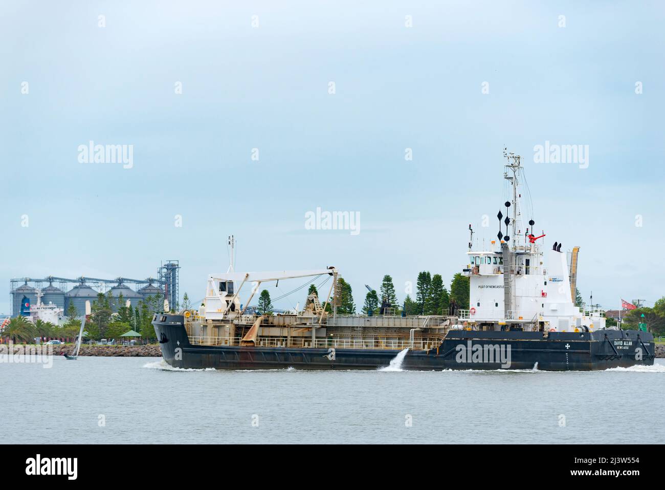 Dredging boat ship hi-res stock photography and images - Alamy