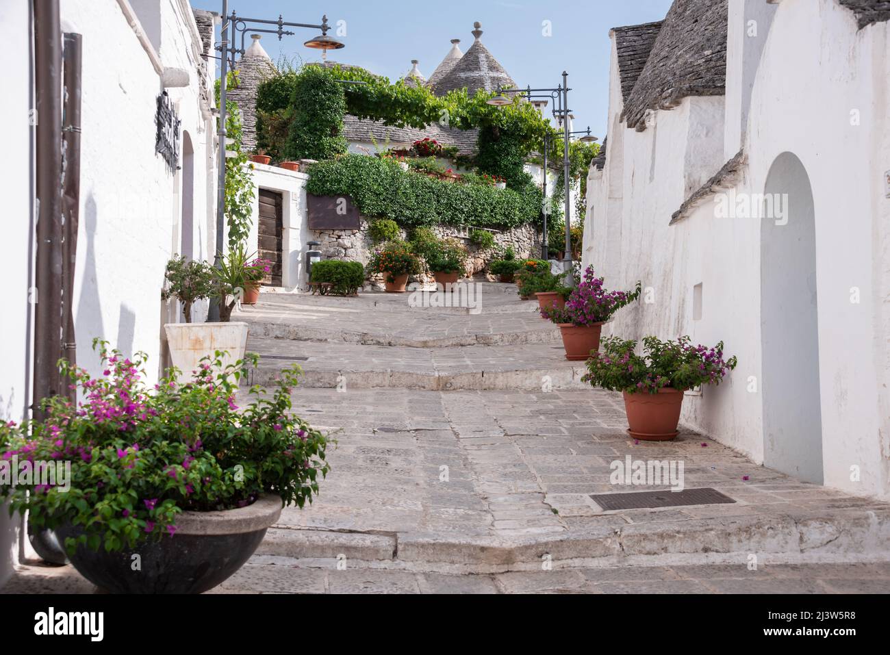 Alberobello town in Italy, famous for its traditional trullo houses ...