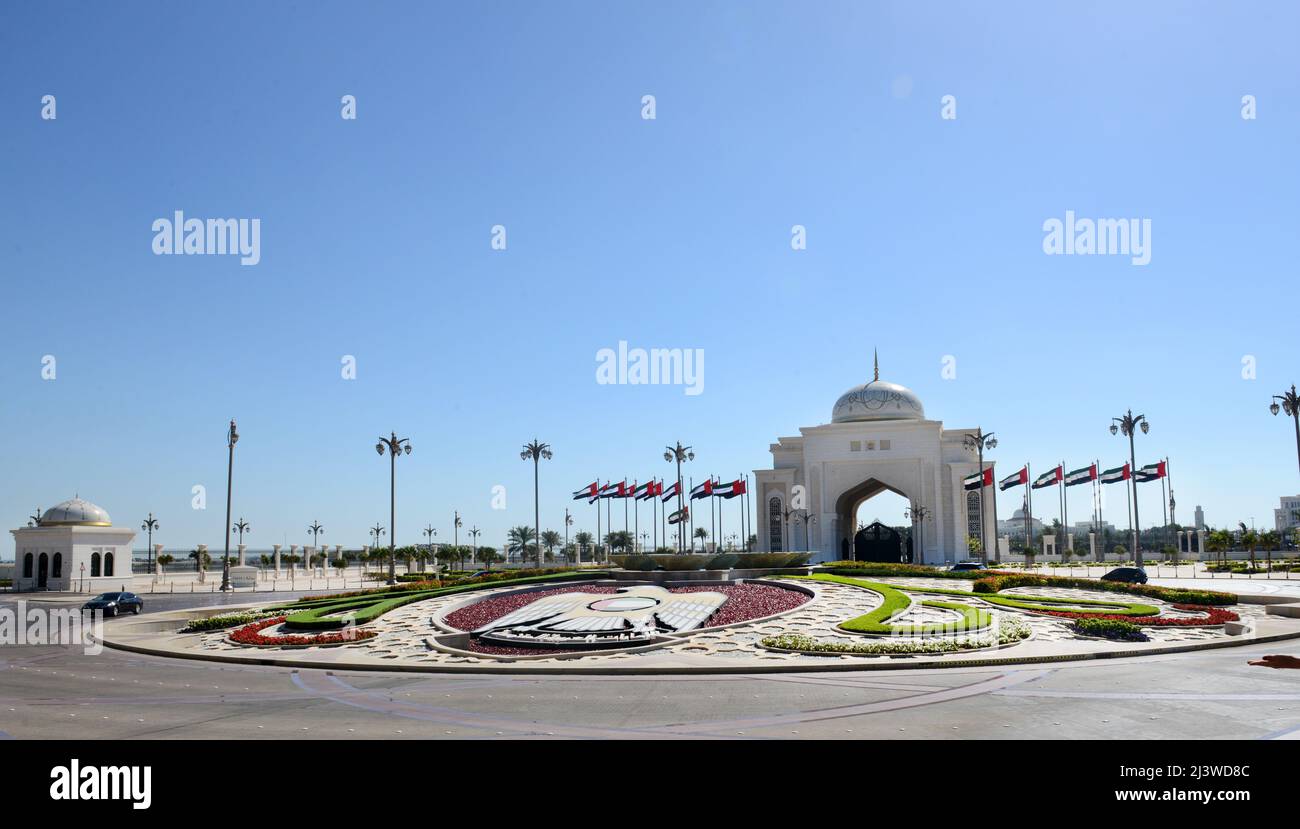 Entrance to the Qasr al Watan- the presidential palace in Abu Dhabi ...