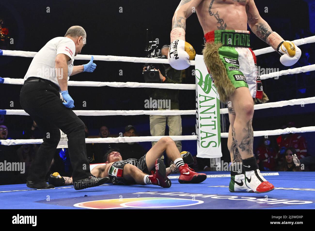 Christian Gasparri (ITA) vs Santiago Garces (COL) during the IBO World ...