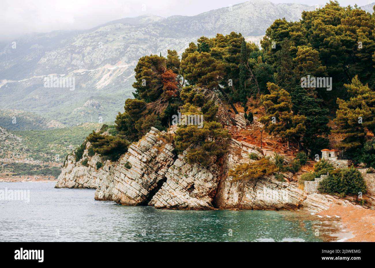 View of the beach and the island of St. Stephen Stock Photo - Alamy