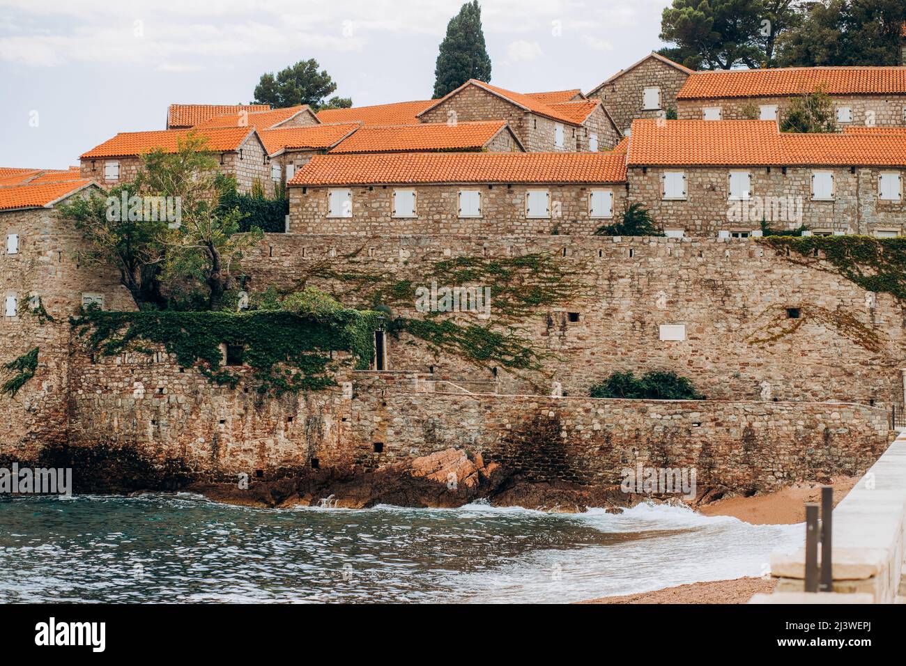 View of the beach and the island of St. Stephen Stock Photo - Alamy