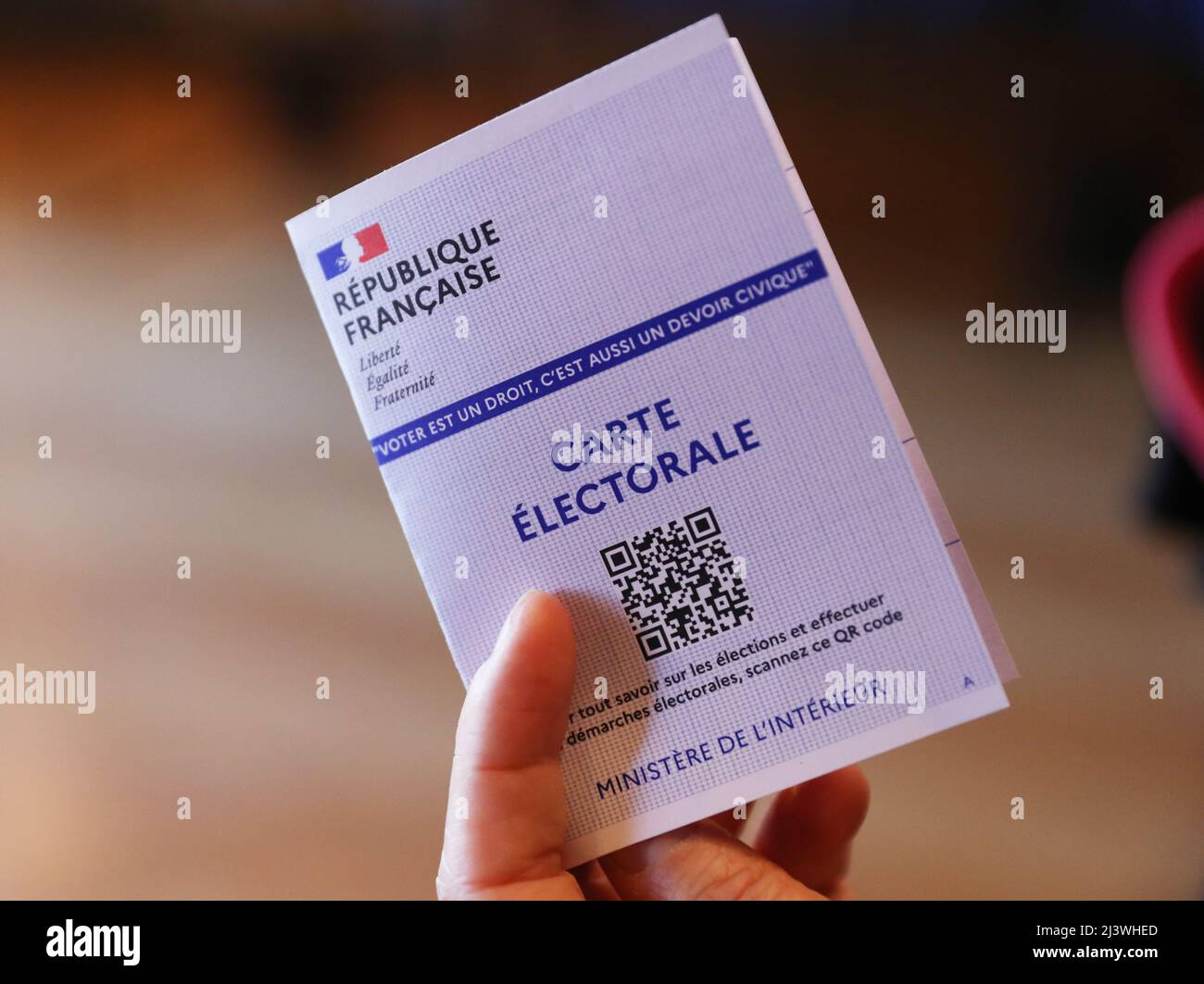 Identity card france hi-res stock photography and images - Alamy