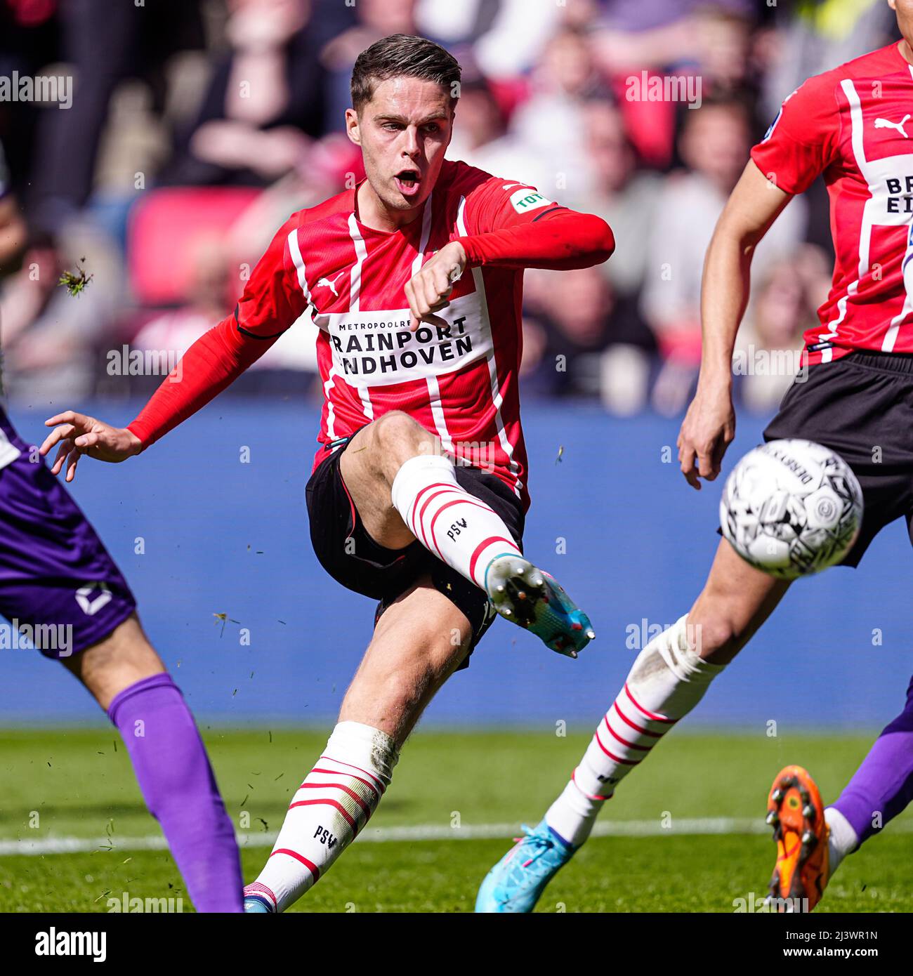 EINDHOVEN, NETHERLANDS - APRIL 10: Joey Veerman of PSV Eindhoven during ...