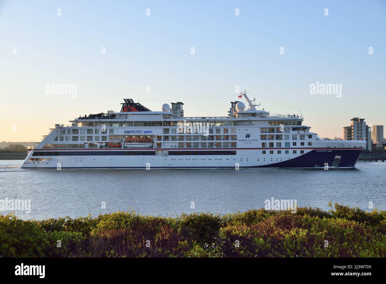 Cruise Ship HANSEATIC spirit heads up the River Thames to London in the ...