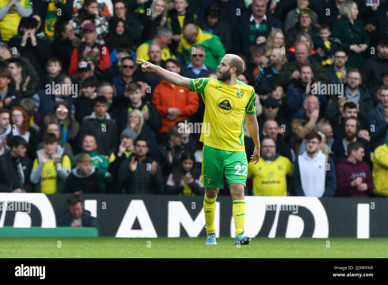 Pukki goal hi-res stock photography and images - Alamy