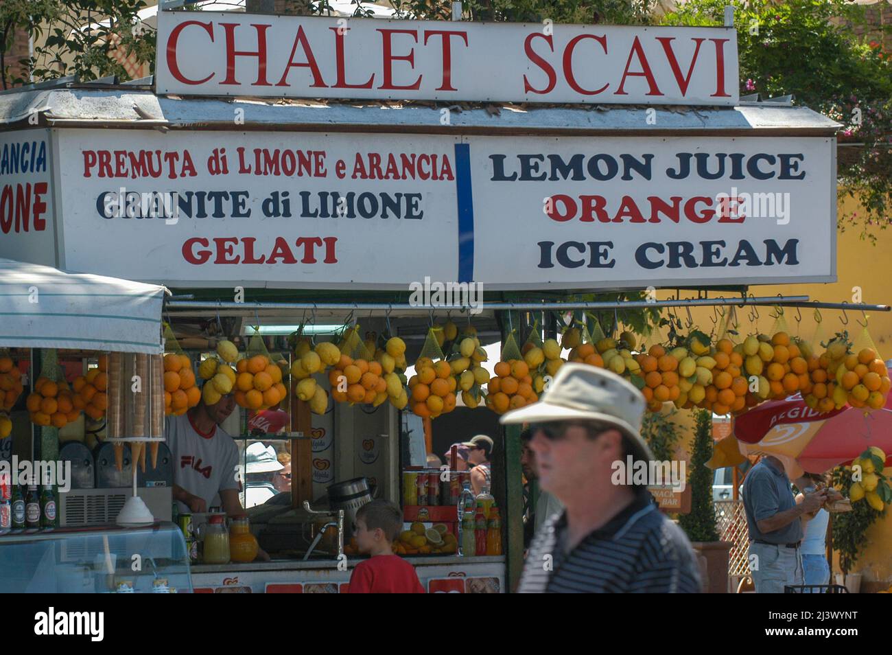 Ancient roman food citrus hi-res stock photography and images - Alamy
