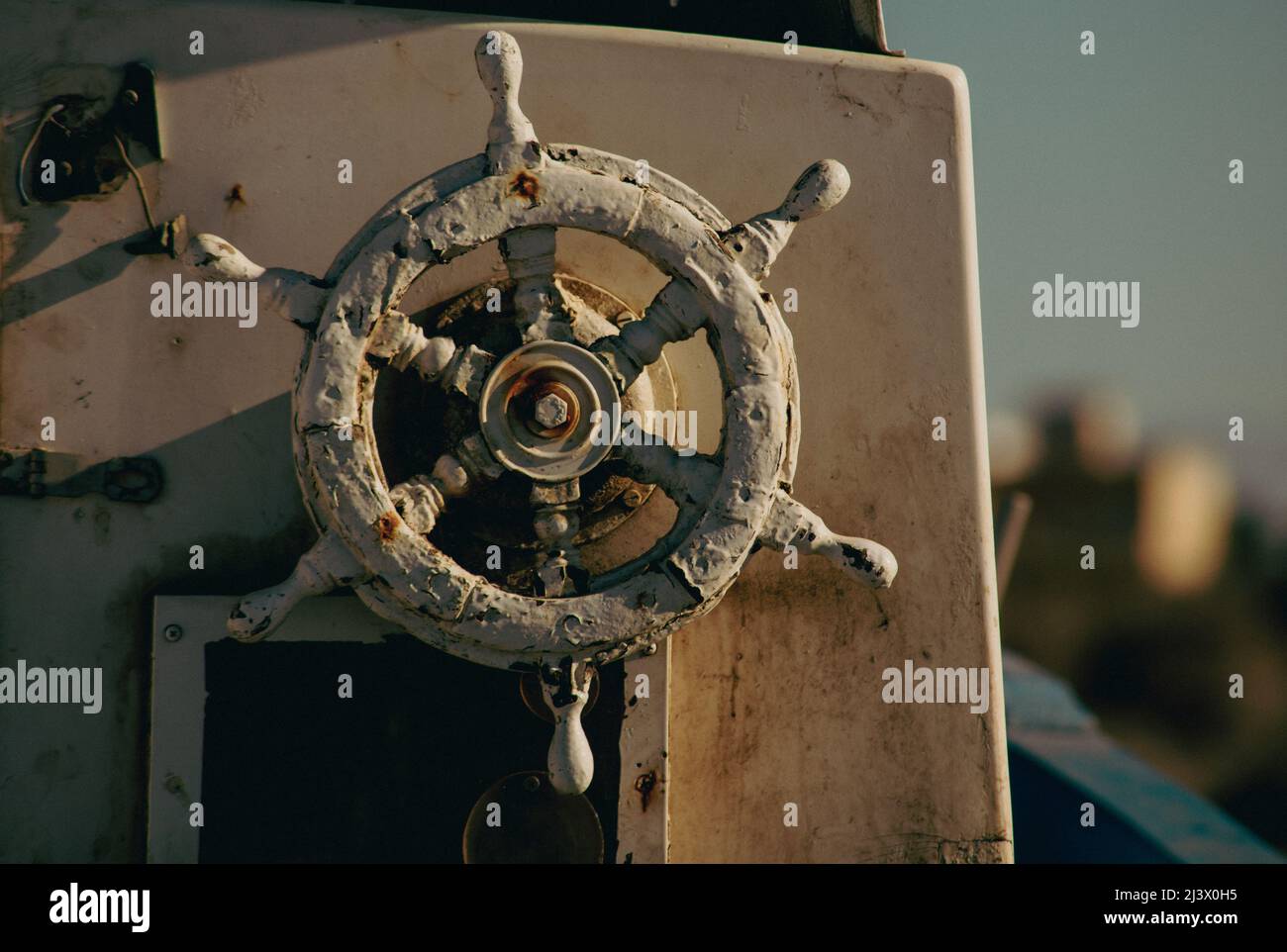 weathered ship steering wheel from old fishing boat Stock Photo - Alamy