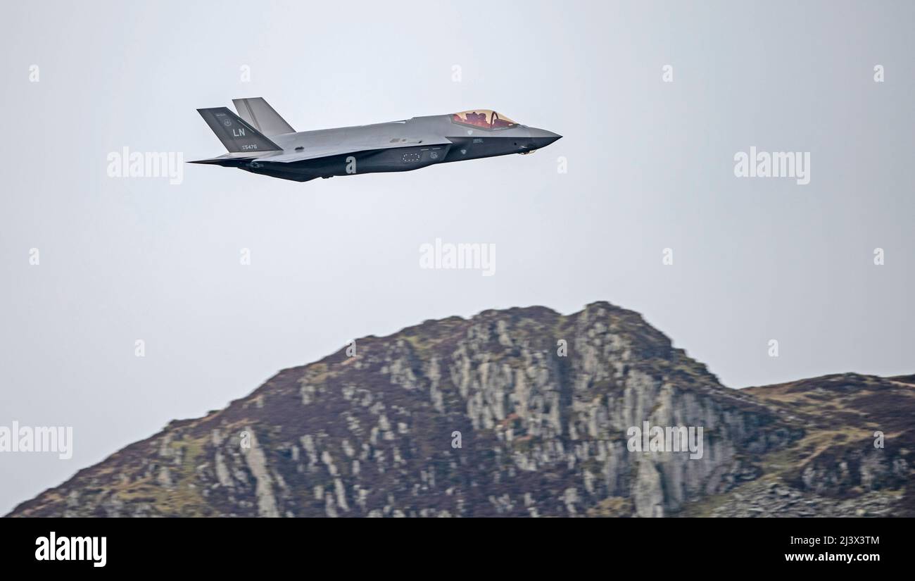 USAF F-35A Lightning II "Loki" flight from RAF Lakenheath 495th ...