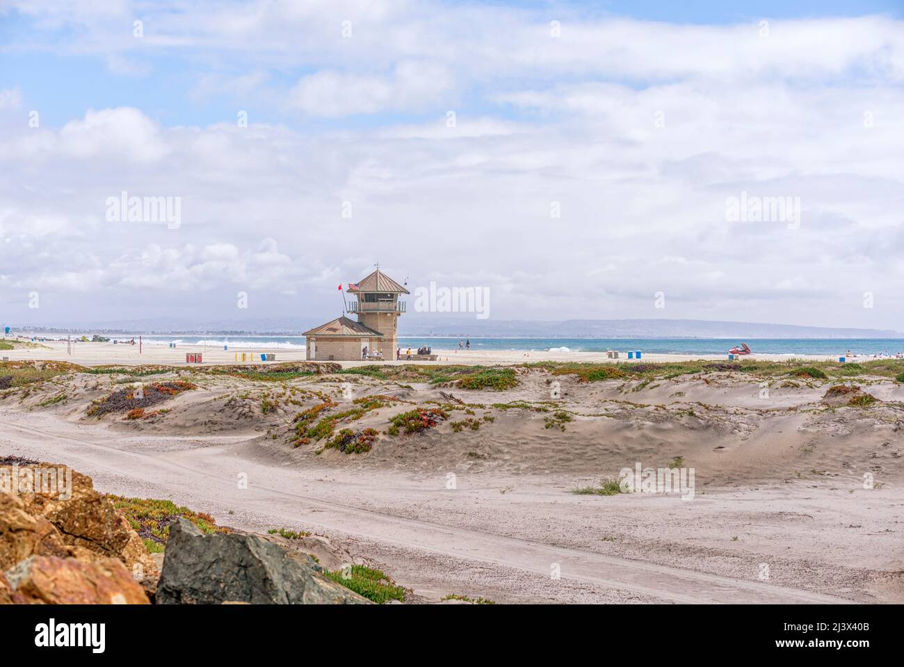 Scenic Spring afternoon with a view of Coronado Central Beach. Coronado ...