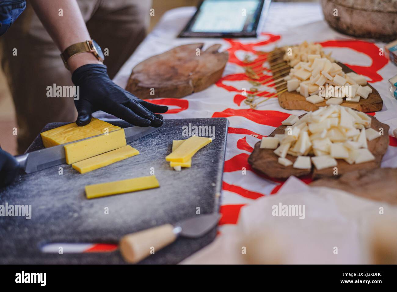Real cream cheese hi-res stock photography and images - Alamy