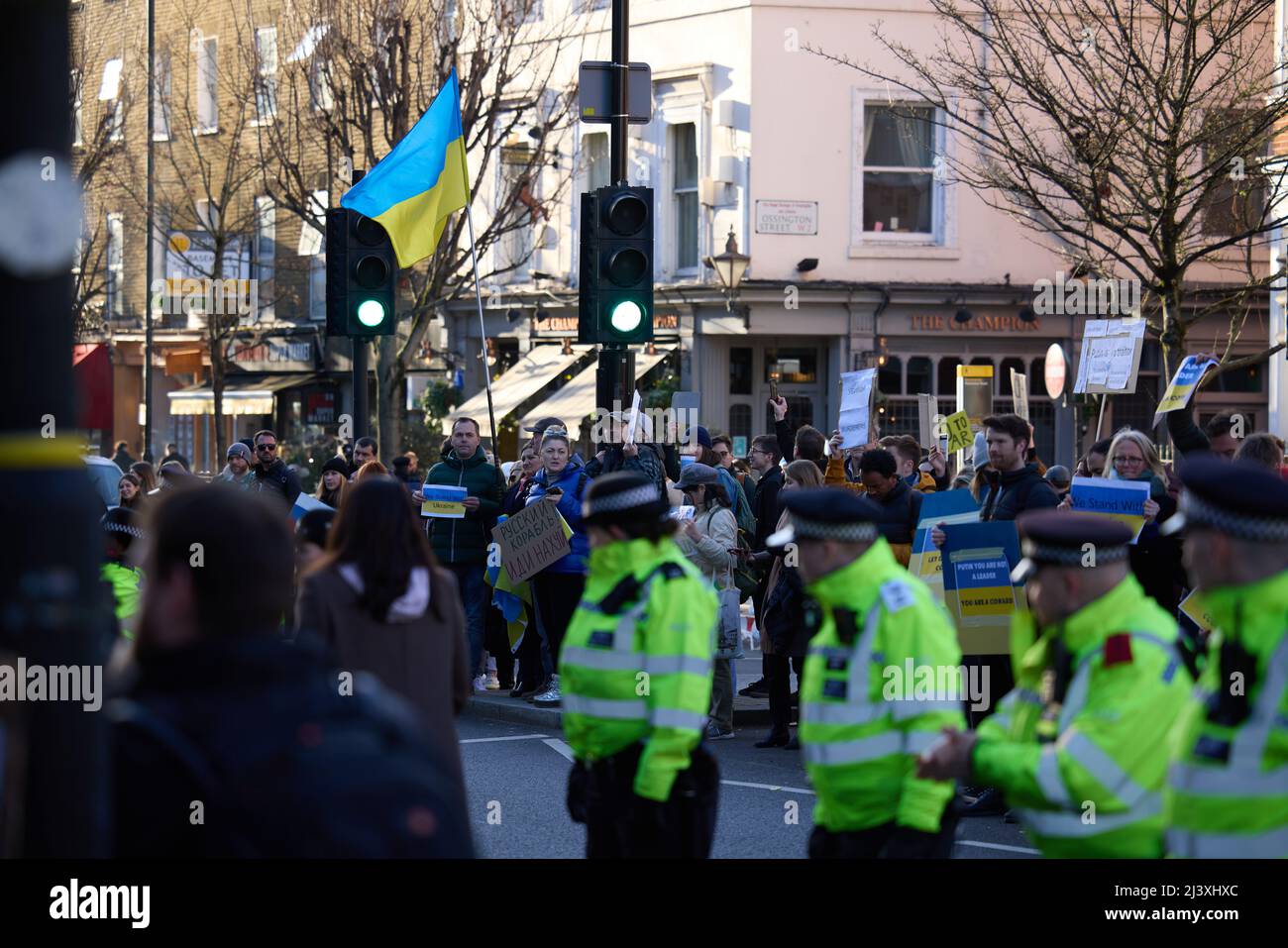 Stand by ukraine protest hi-res stock photography and images - Alamy