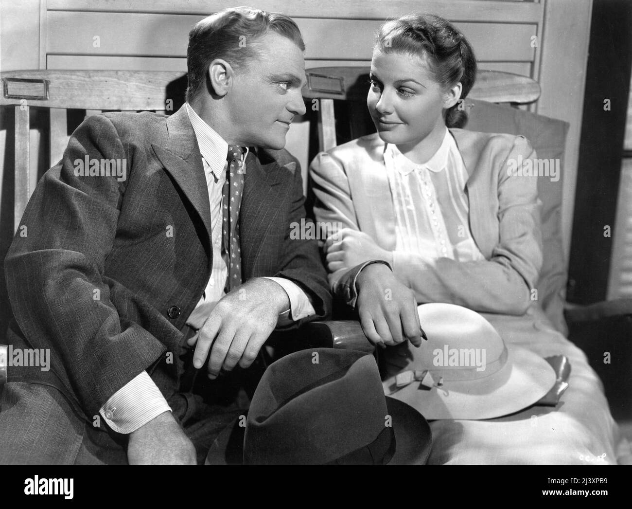 JAMES CAGNEY and ANN SHERIDAN in CITY FOR CONQUEST 1940 director ...