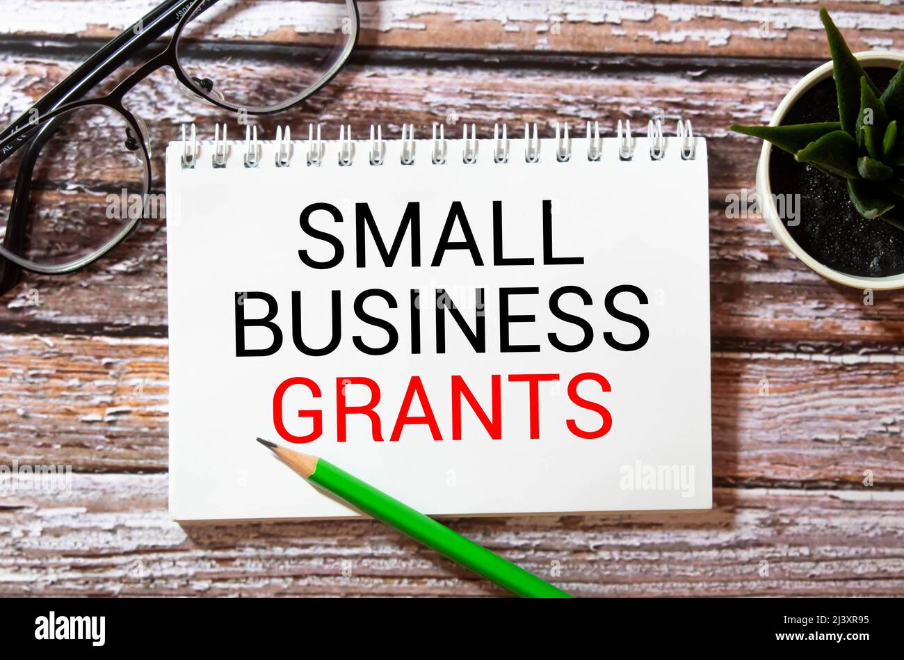 Small grants writing hi-res stock photography and images - Alamy