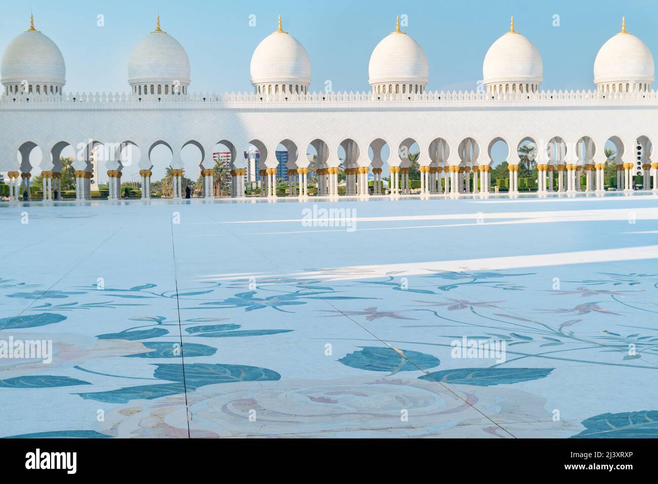 Panoramic view of Sheikh Zayed Grand Mosque, Abu Dhabi, United Arab ...
