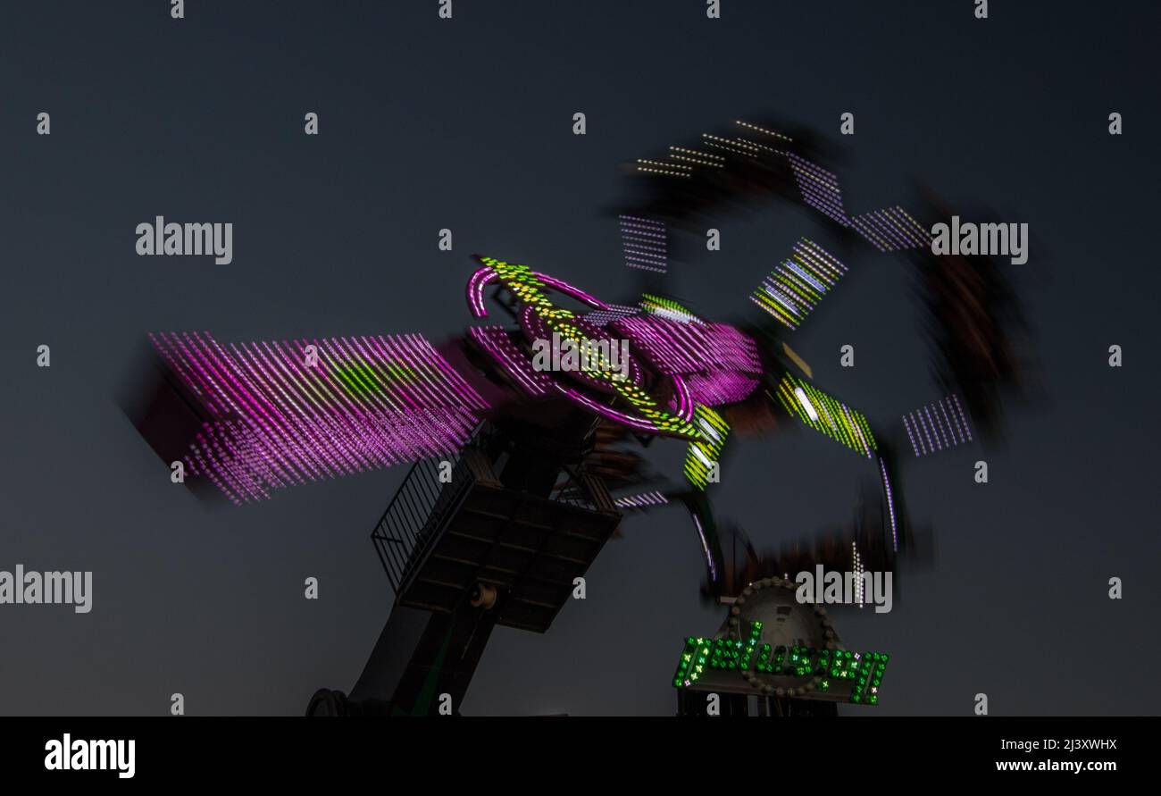 Zipper carnival ride hi-res stock photography and images - Alamy