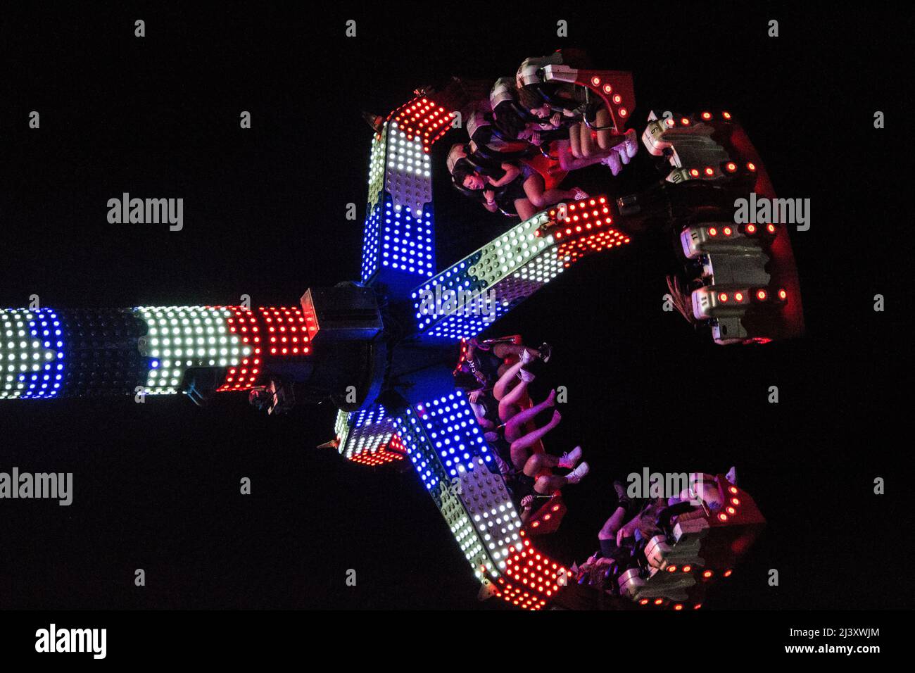 Zipper carnival ride hi-res stock photography and images - Alamy