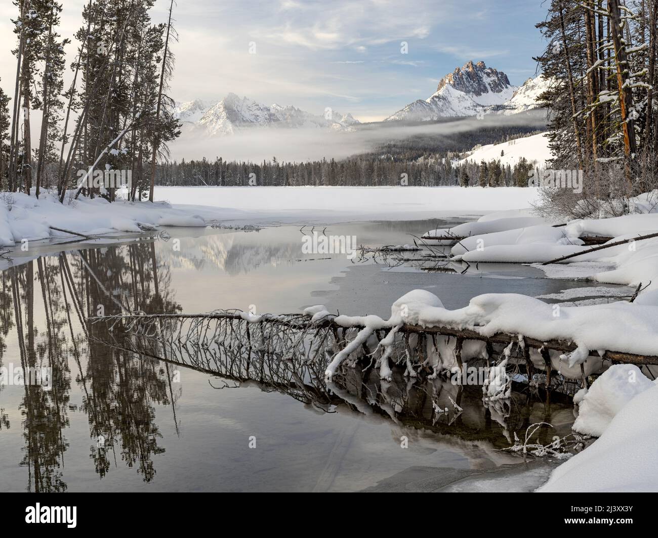 Little redfish lake sunrise hi-res stock photography and images - Alamy
